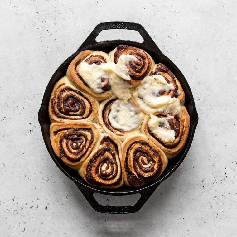 Chocolate Rolls with Cream Cheese Frosting - Chef Sous Chef